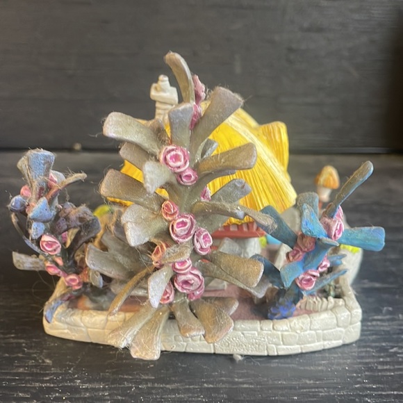 Disney | Other | Disneys Enchanted Places White Rabbits House Alice In ...